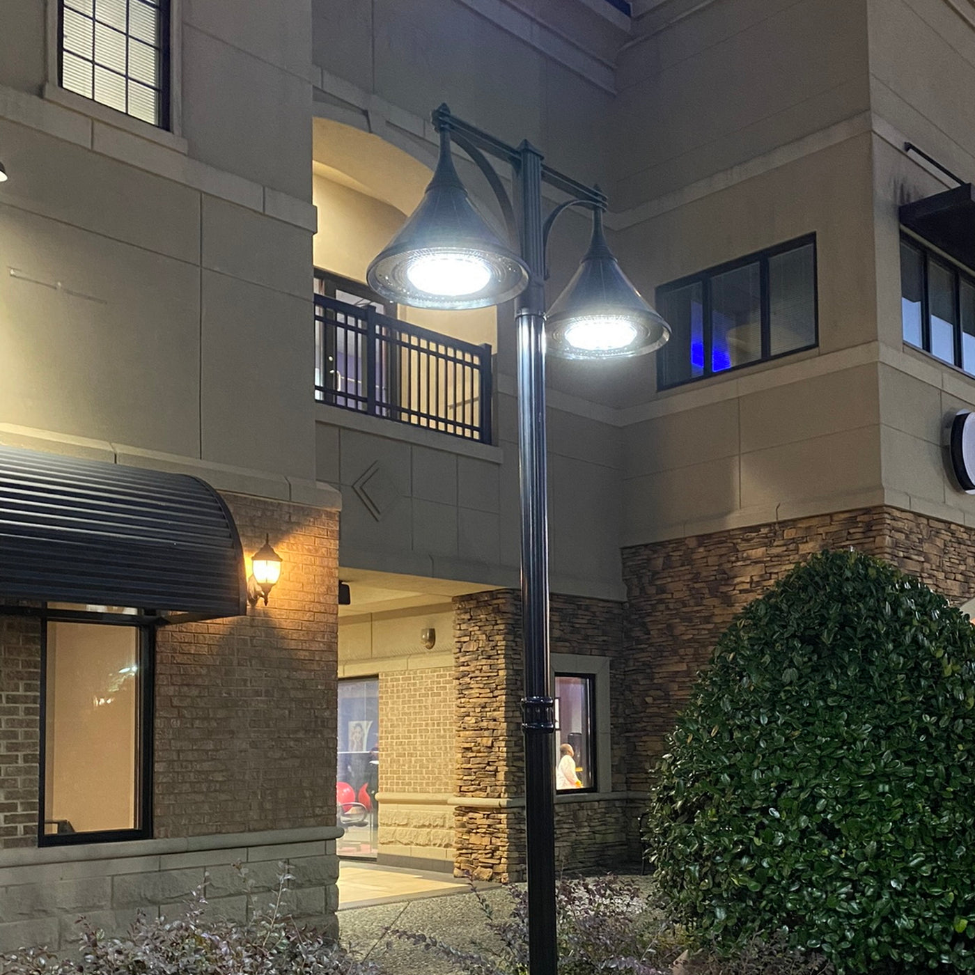 Commercial Grade Solar Pedestrian LED Post Light, 6000K, with Morph ...