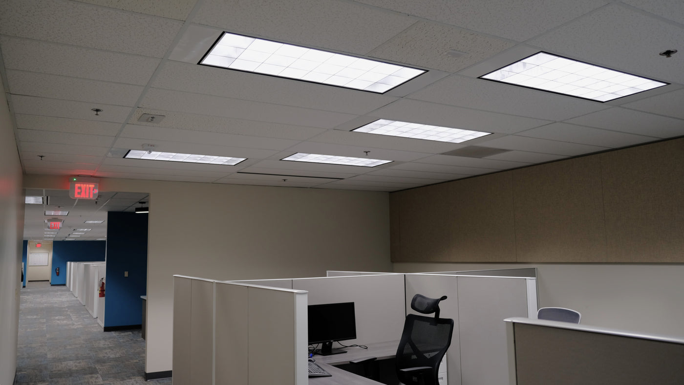 2 x 4 Foot LED 18 Cell Parabolic Troffer, LED T8 Tube Ready (3 lamps ...