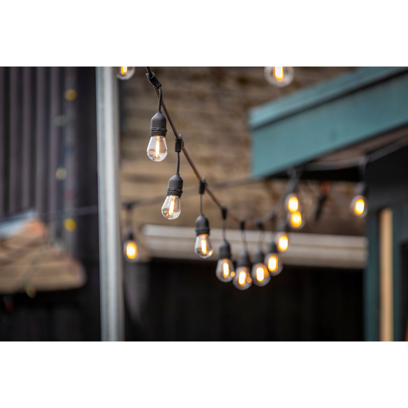 Commercial LED string lights 12 lamp IP65 | Warehouse-Lighting.com